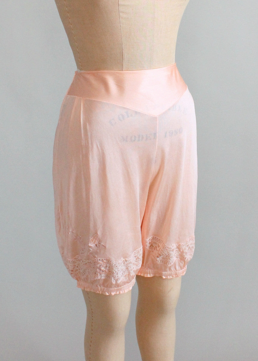 Vintage 1930s Peach Rayon Jersey Bloomers - Raleigh Vintage