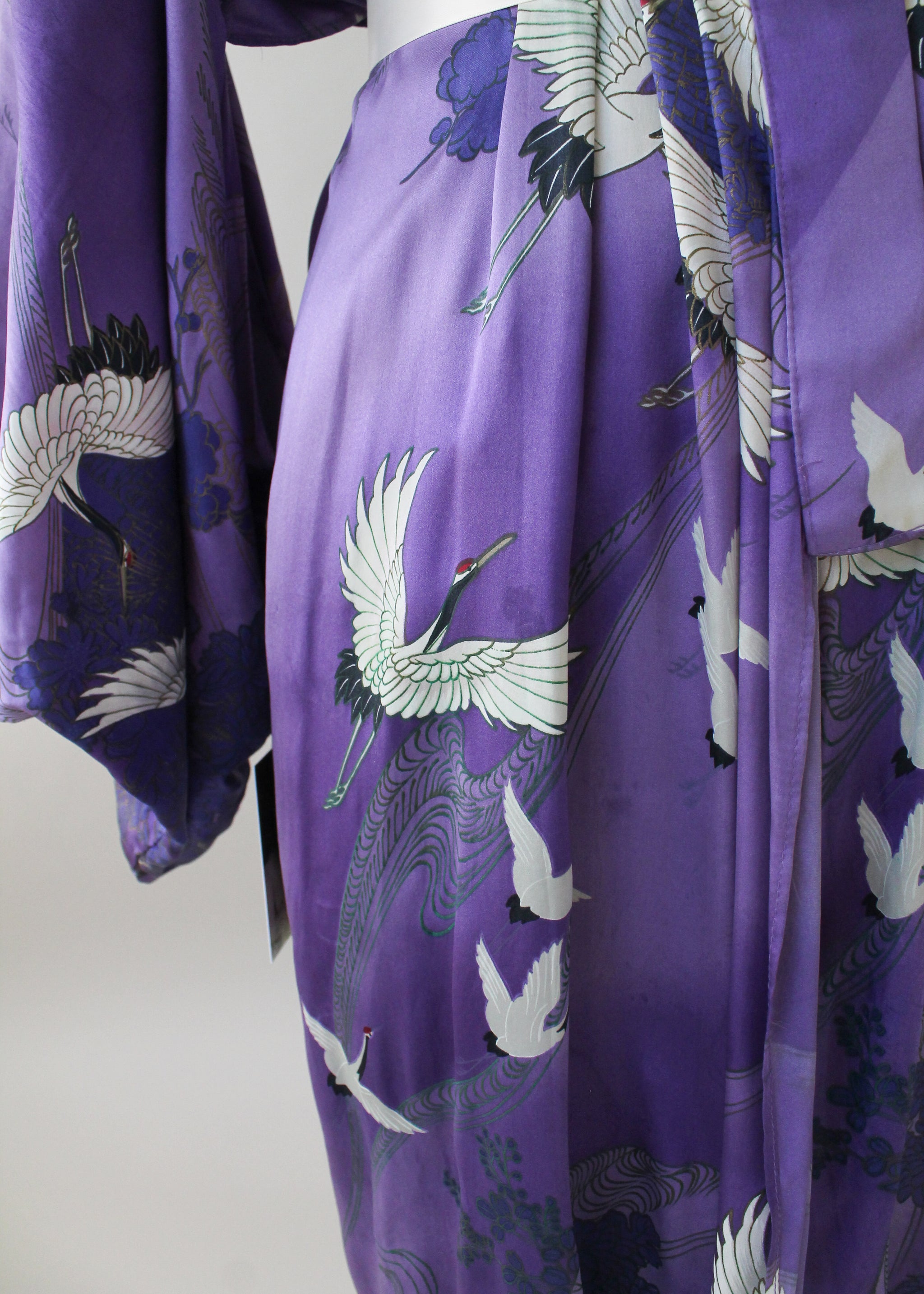 Vintage 1960s Silk Cranes Kimono Robe - Raleigh Vintage