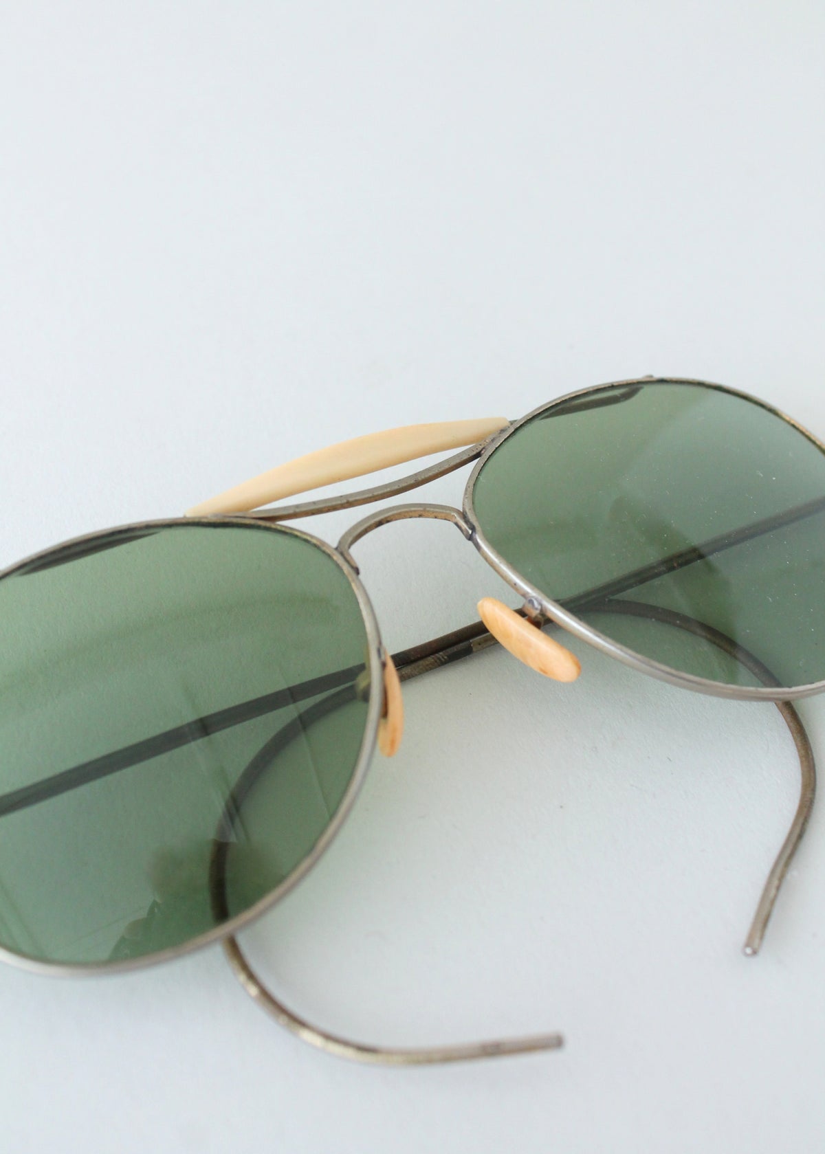 Vintage 1940s Green Glass Aviator Sunglasses - Raleigh Vintage